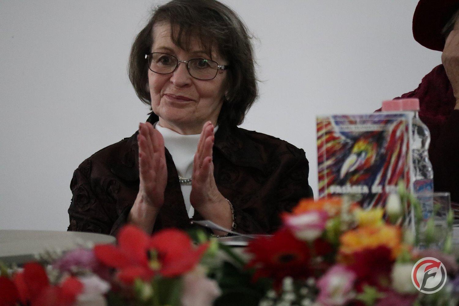 Eveniment literar la Fălticeni: Dublă lansare de carte a profesoarei ...